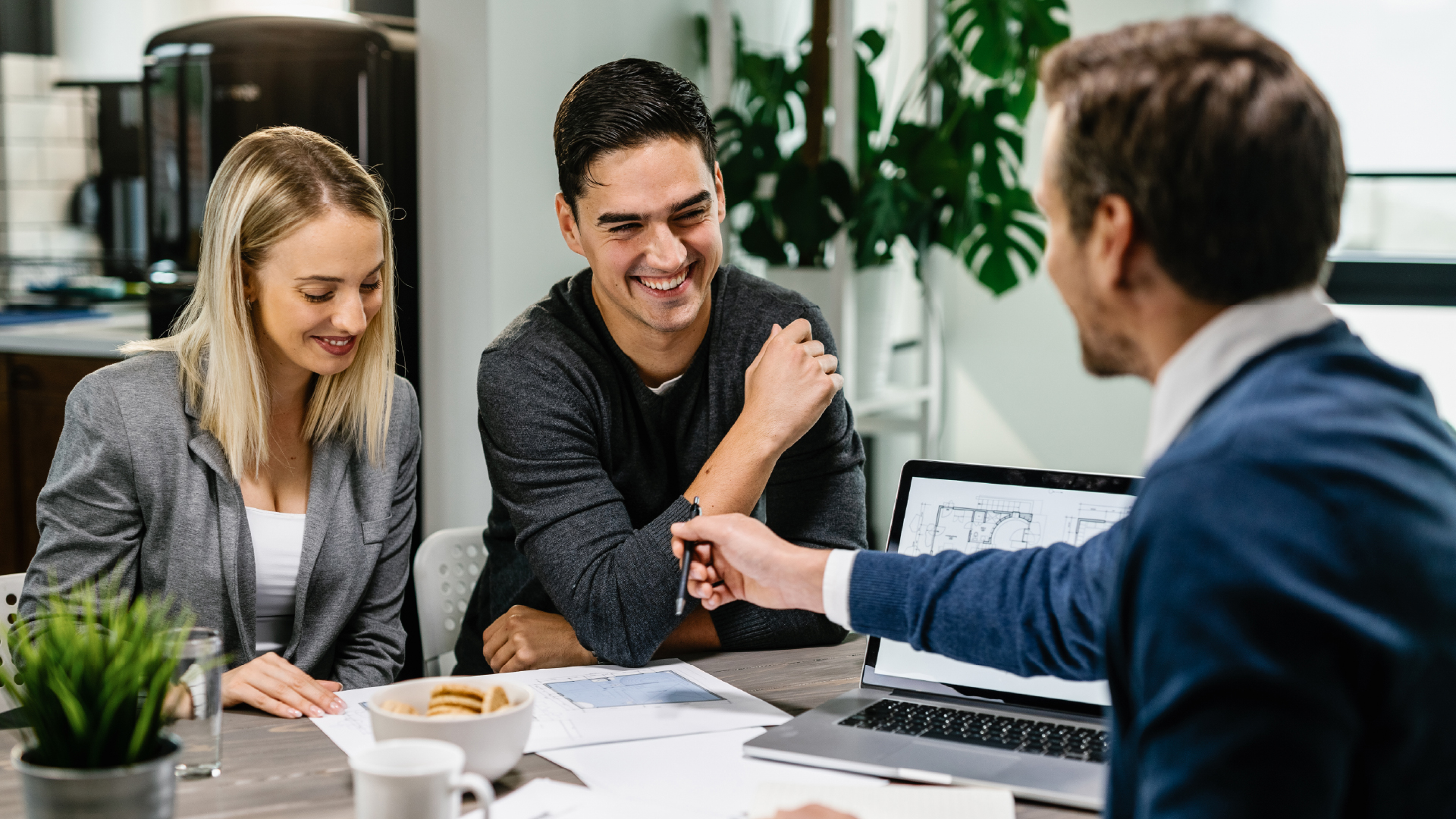 Panduan Mengenal Jenis Pinjaman: KPR, KTA, & Lainnya